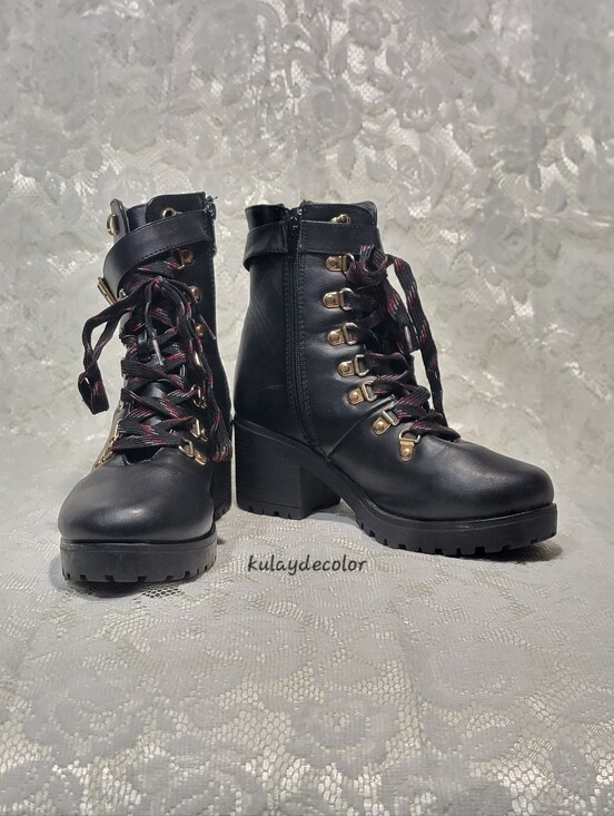 Catherine Malandrino | Shoes | Catherine Malandrino Black Lace Up ...